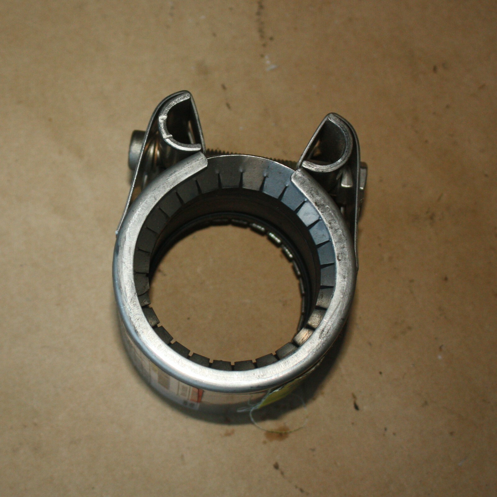 STRAUB Grip-L Coupling 2" Inch Pipe Size 20301 48.3mm NBR/ss 1.9" inch ...