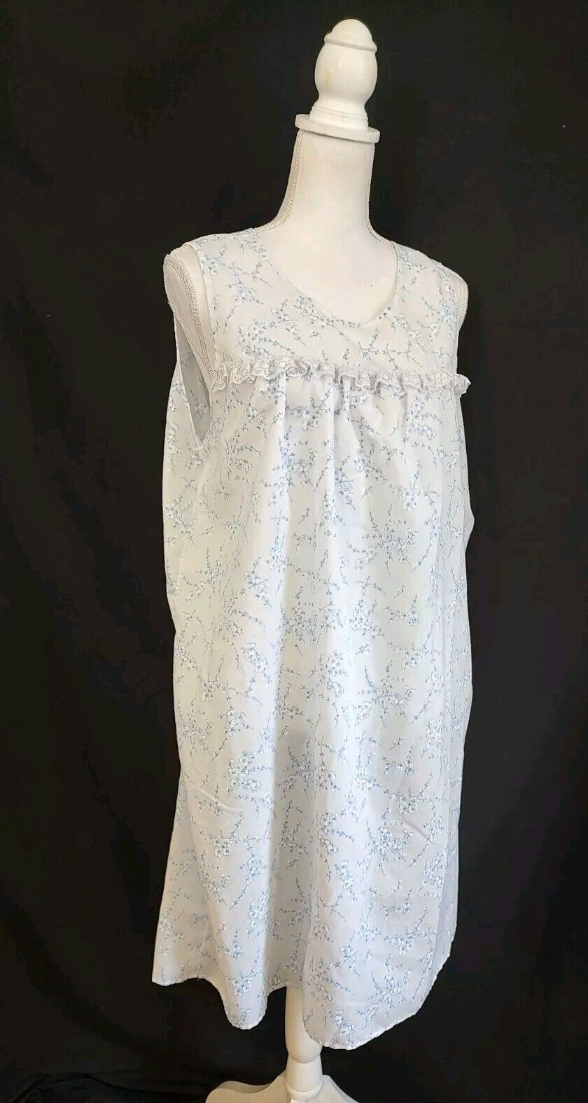 Vintage Cottagecore Country White & Blue Floral Breez… - Gem