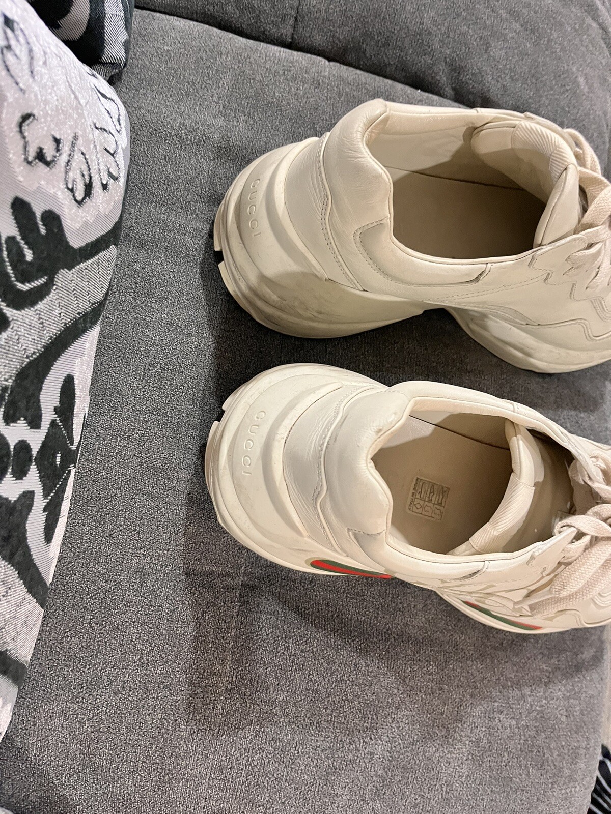 Gucci Rython Classic Old logo leather 8/5 Men's Sneak… - Gem