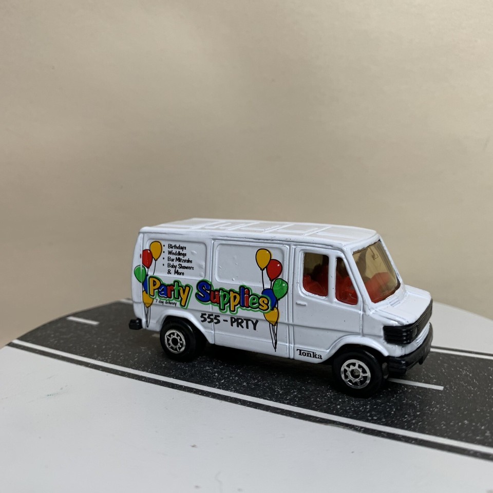 Tonka Maisto Mercedes Benz T1 TN Sprinter Party Supply Delivery Van ...