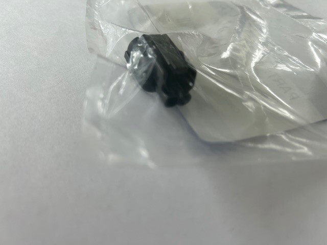 York Chiller Parts / Johnson Controls Connector, Plug HSG, 3 POS 025 ...