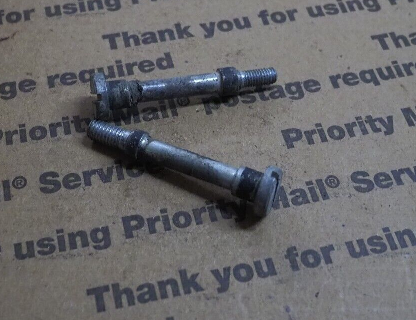 Olympyk Efco Oleo-Mac 284 TTA cut off saw AV Mount Screws (2) Used bx77 ...