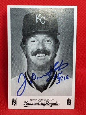 PERSONAL AUTOGRAPH on Kansas City Royals Photo Card: Jerry Don Gleaton ...