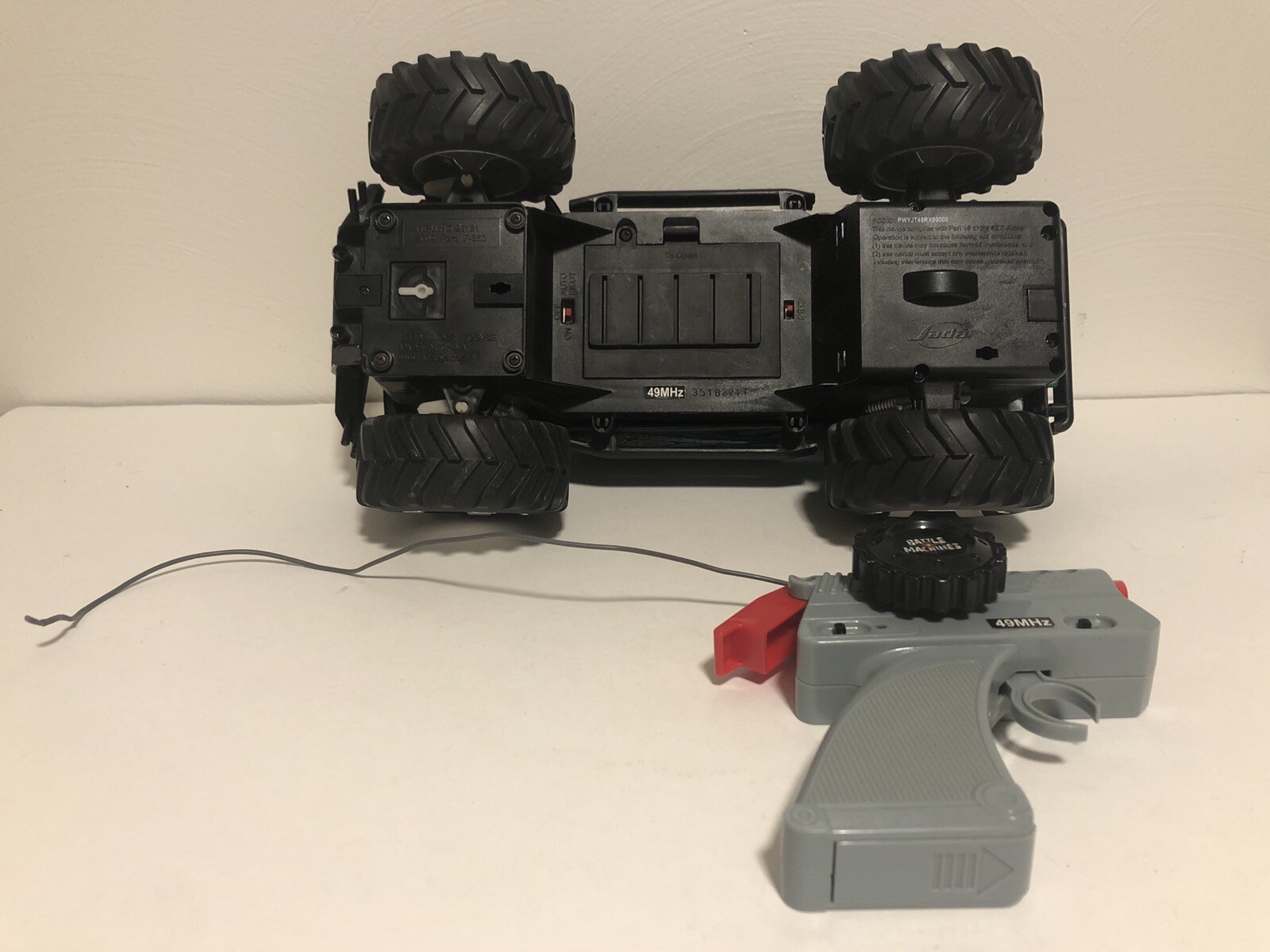 JADA Battle Machines 2009 Ford F-350 w/ Remote Control TESTED 49MHz | eBay