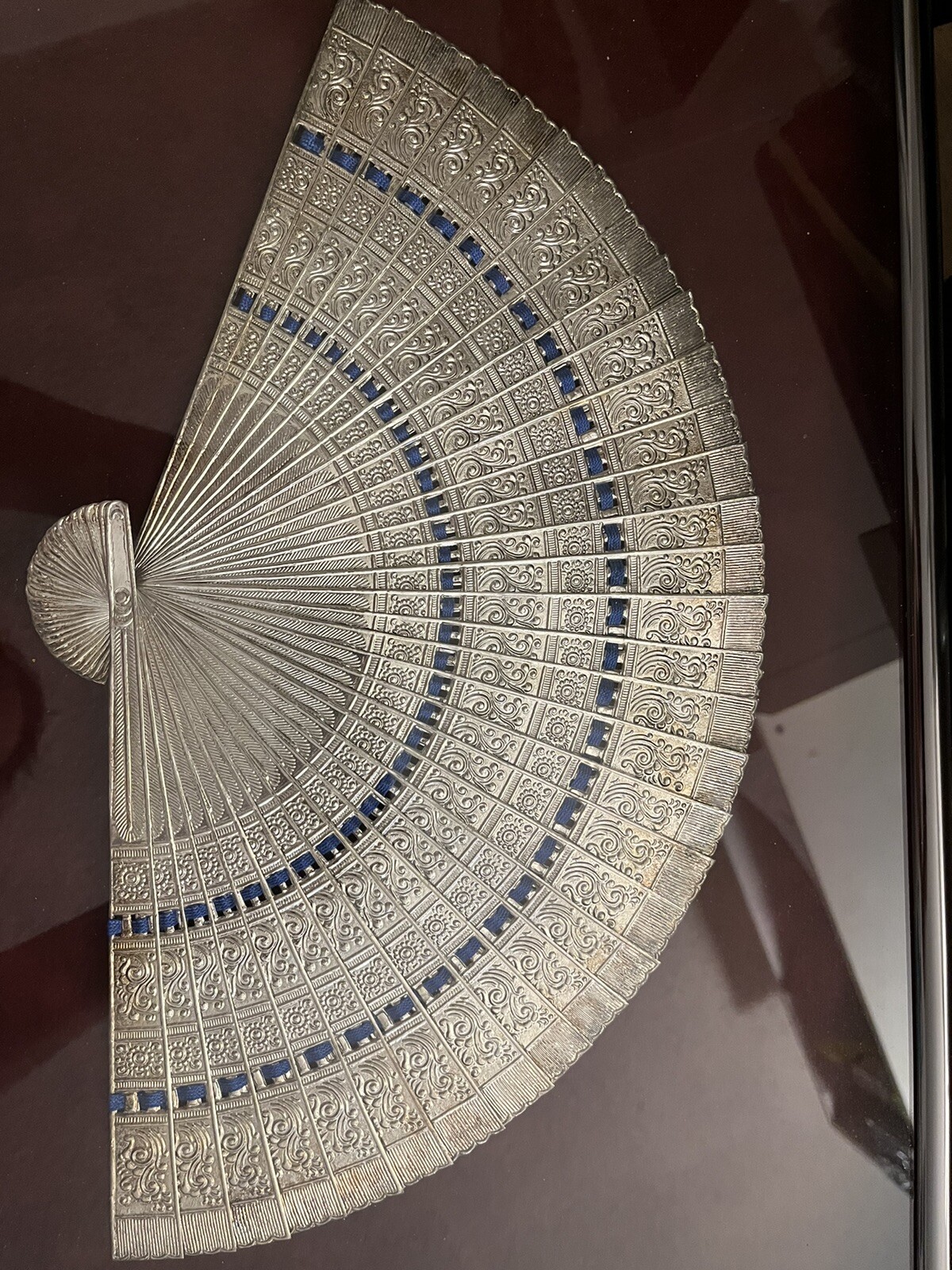 Metal Hand Fan Custom Box w/ High Quality Frame | eBay