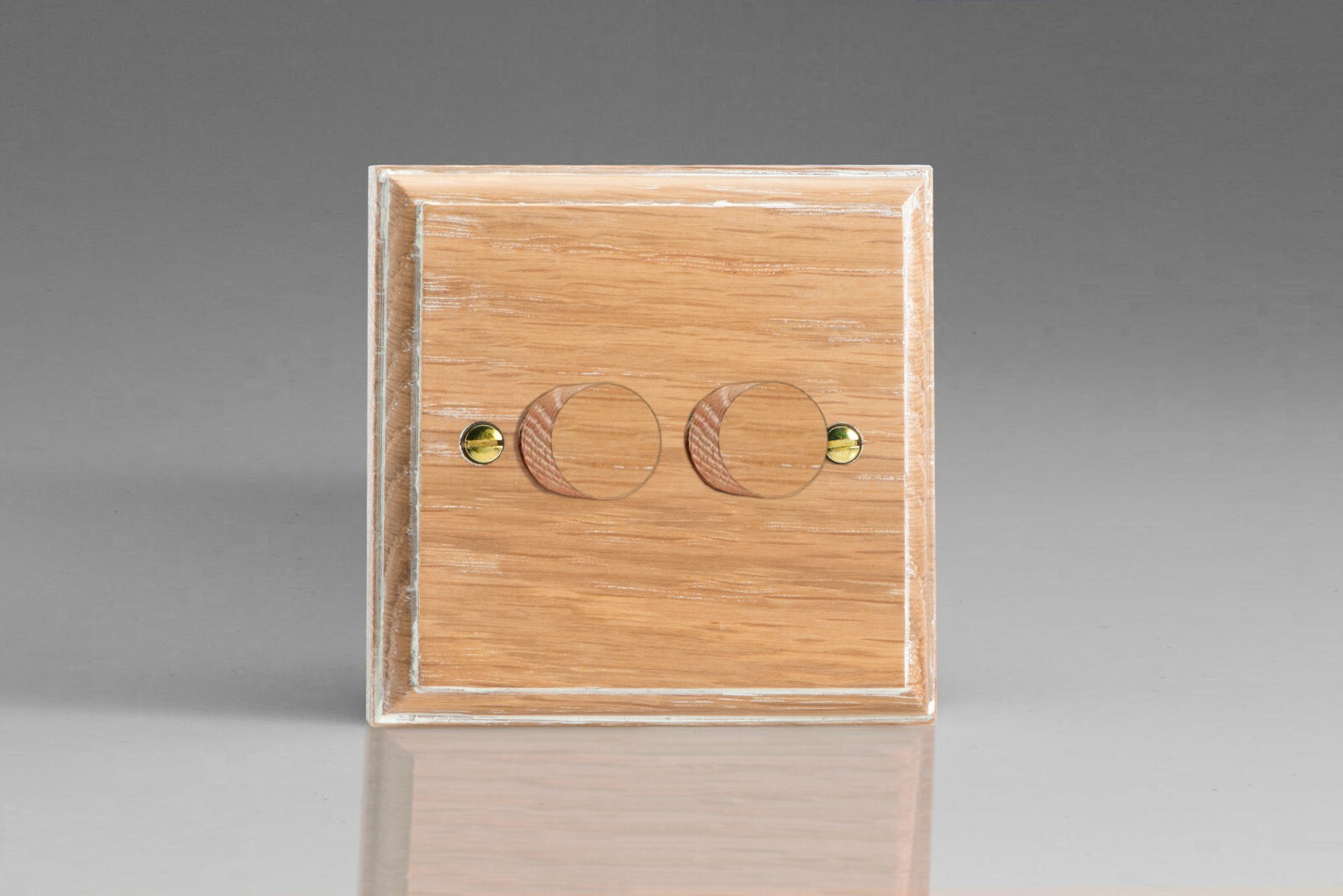 Varilight Kilnwood Limed Oak Wooden Light Switch Plug Socket Dimmer ...