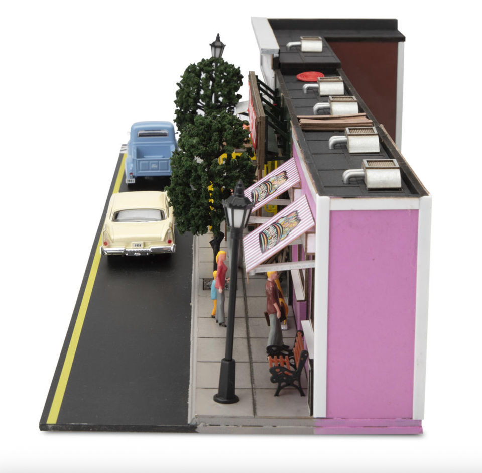 O Scale Main Street Block Small Town Retail Store Buildings w/ Figures ...