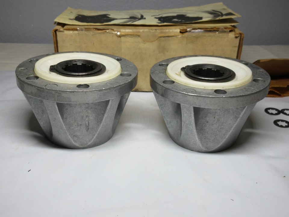 NOS EasyLok 10 Spline Locking Hubs GPW Jeep Willys MB CJ2A CJ3A CJ3B ...