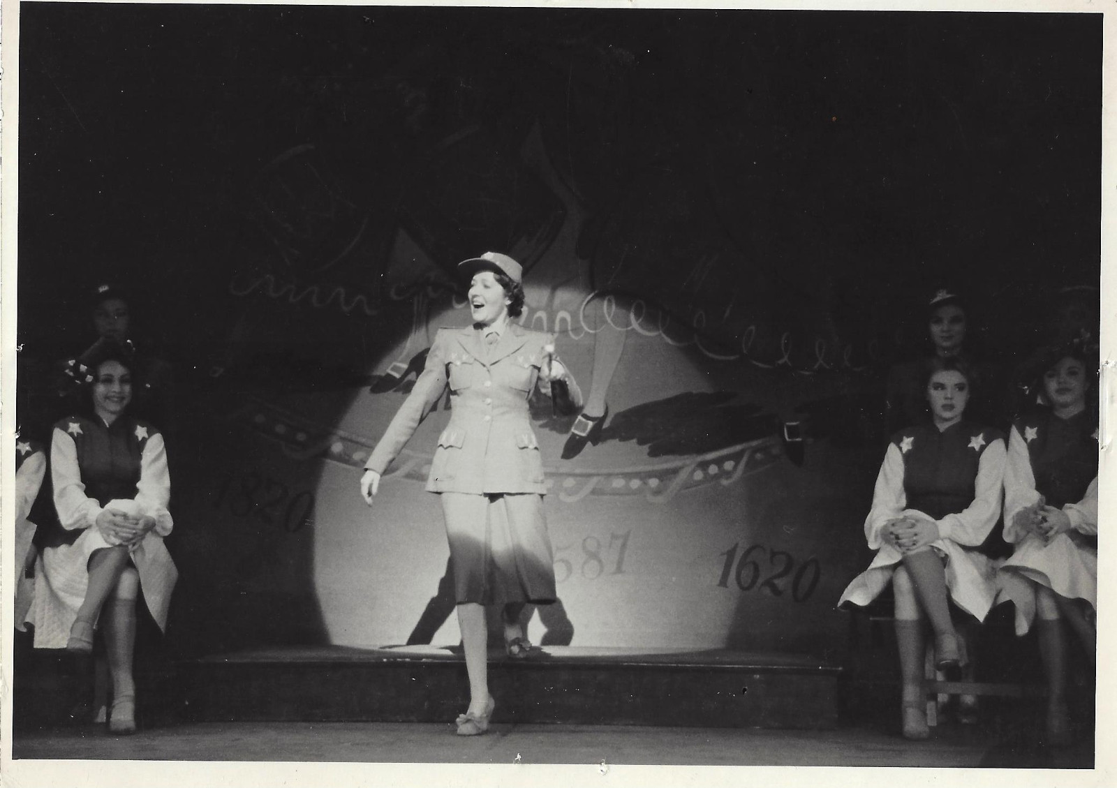 Luella Gear "COUNT ME IN" Bob Goldby 1942 Musical FLOP Double-Weight ...