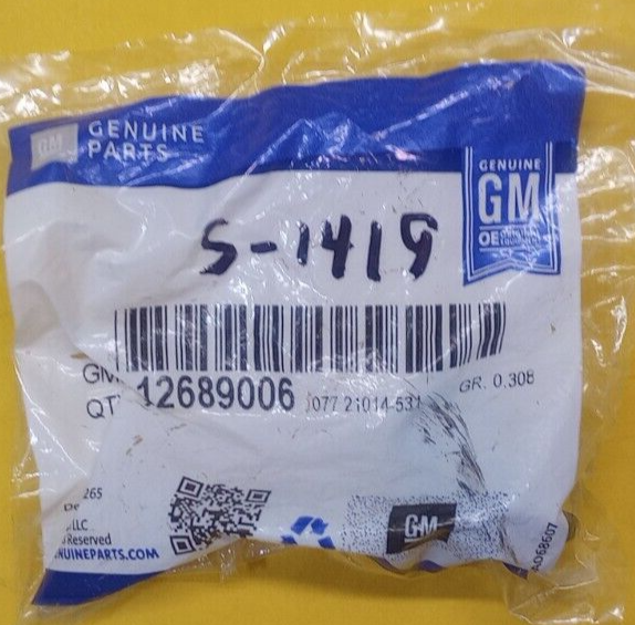 GM NOS OEM Valve Seal 12689006 S-1419 | eBay