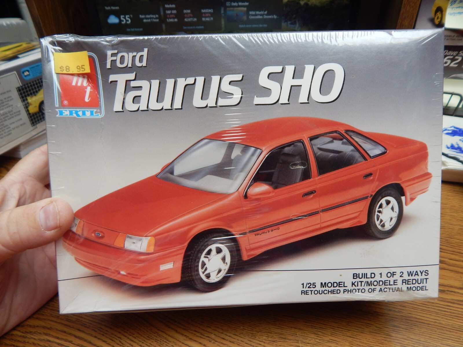 AMT 66145 FORD TAURUS SHO CAR MODEL KIT NEW IN SEALED BOX 1/25 SCALE | eBay