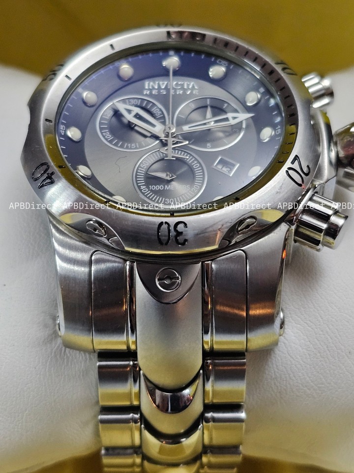 Invicta - Venom SWISS MADE 46mm - ETA G15.211 Chronograph - 1000m WR ...