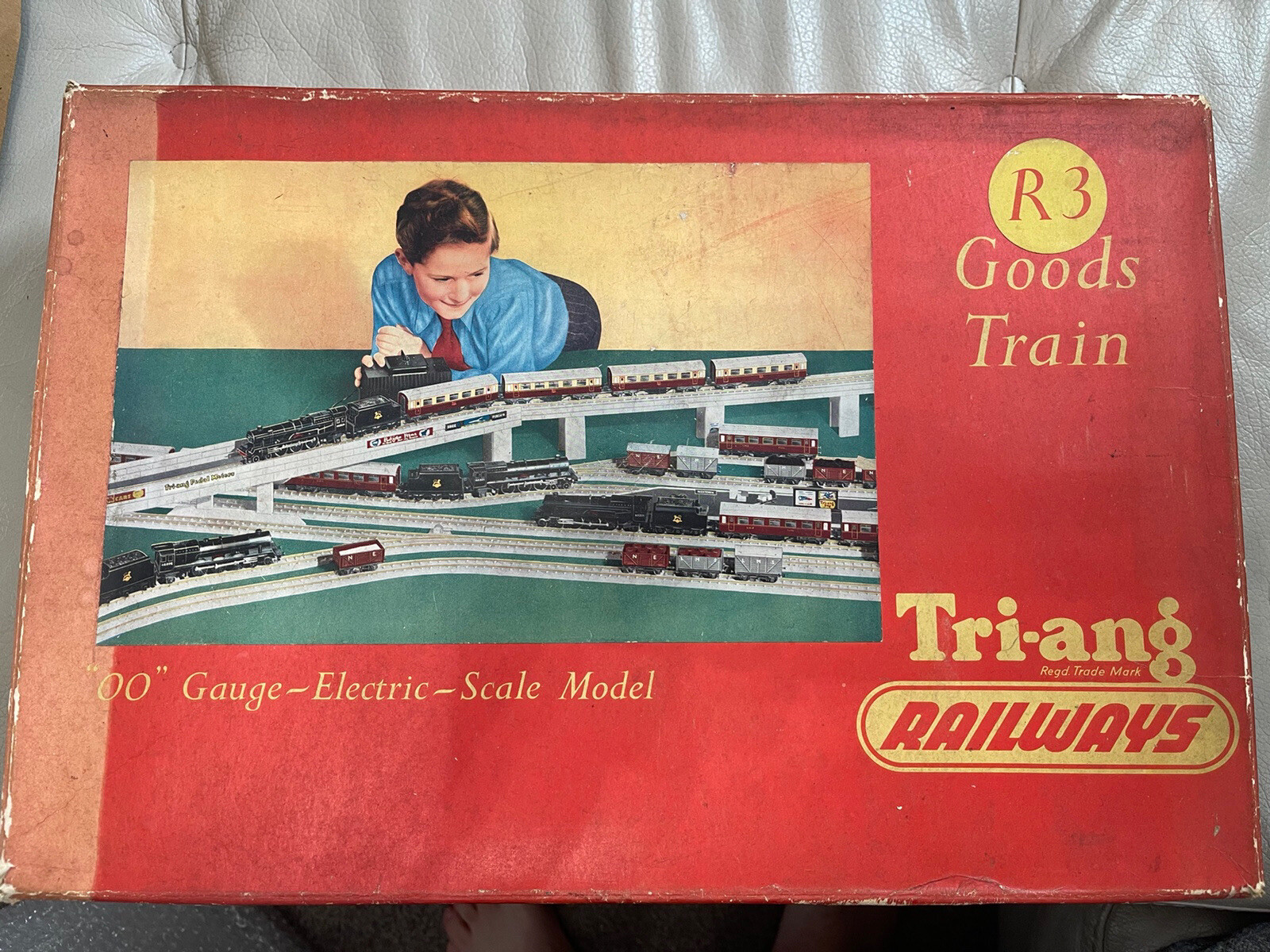 00 Gauge Rovex Edition 1951 Train Set,And R3 Goods Train Set Tri-ang ...