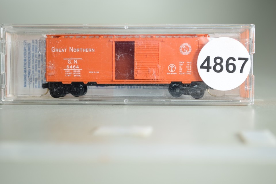 4867 Micro Trains 40' BOX car LOWELL SMITH 6464 SERIES COLLECTOR NSE ...
