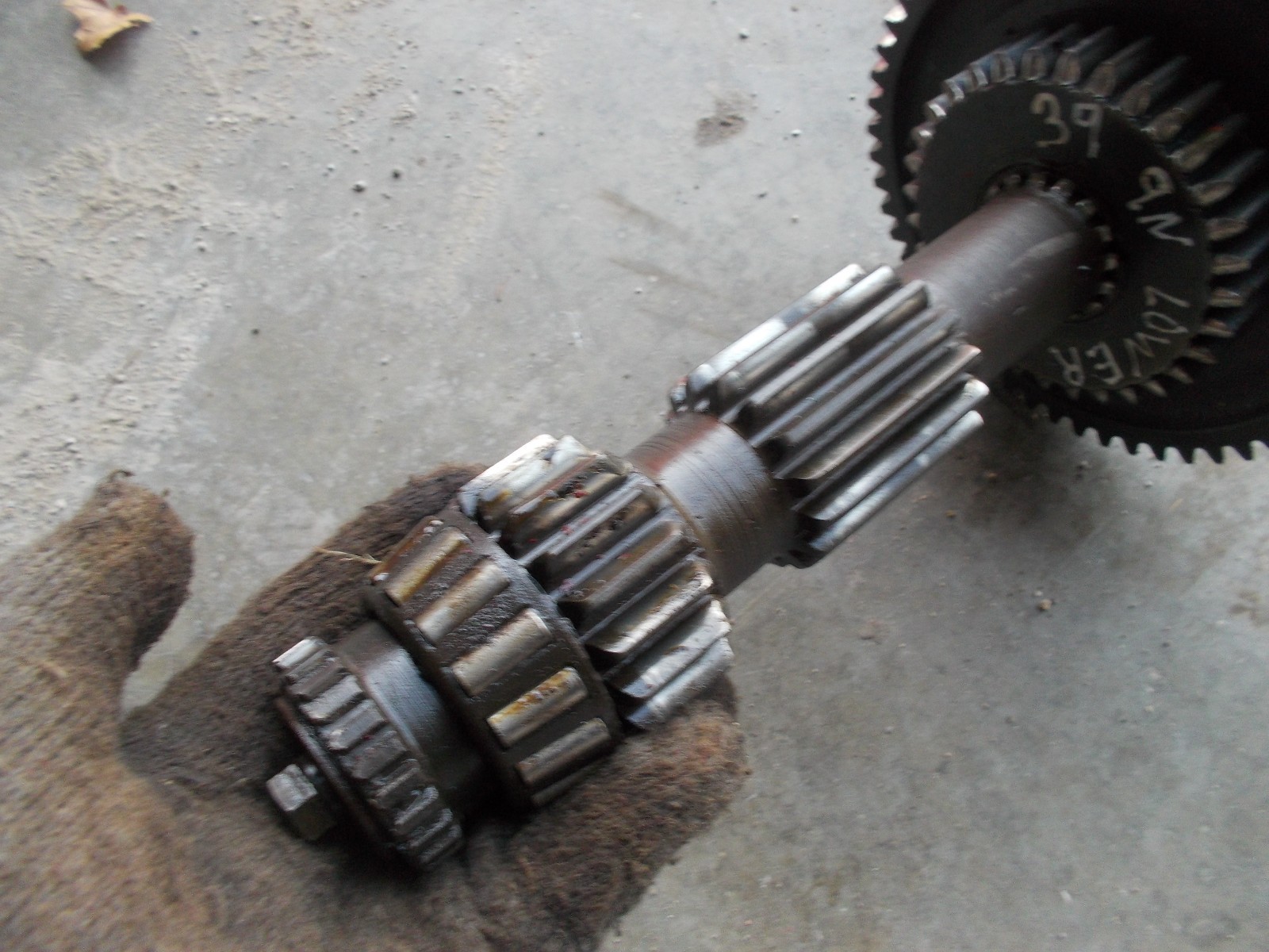 39) Ford 9N tractor Orignl set of lower transmission gears and drive ...