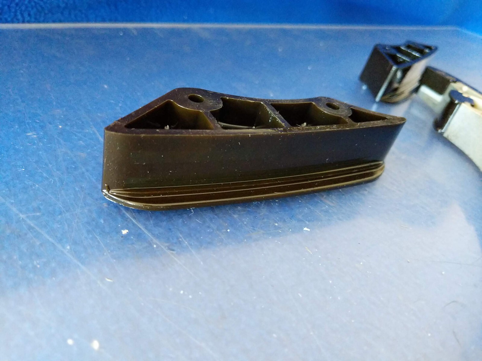 Genuine OEM Toyota LEXUS 13561-31021 DAMPER CHAIN VIBRATION 1356131021 ...