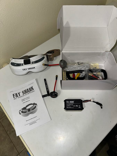 FAT SHARK DOMINATOR HD2 FPV Goggles - Complete Kit w/ RC Jack Charger ...