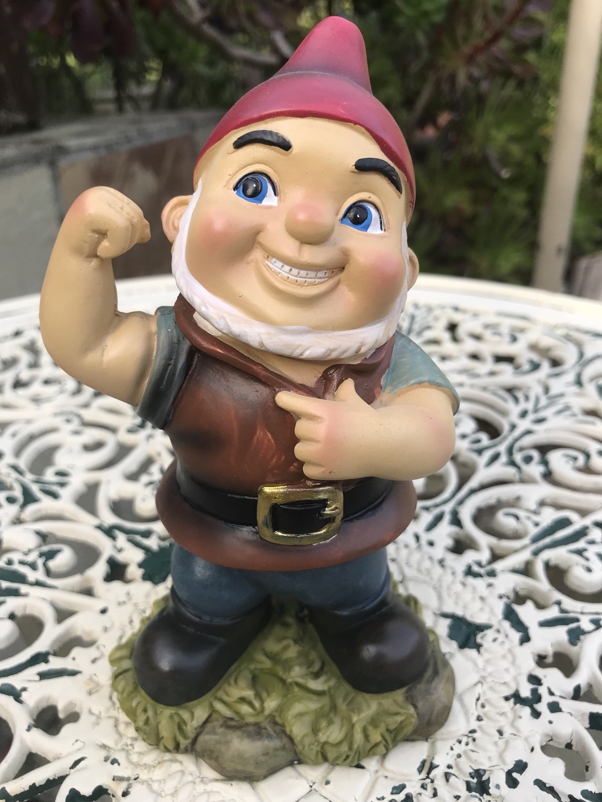 Strong man wobble garden gnome figurine. Fit strongman joke gnomes | eBay
