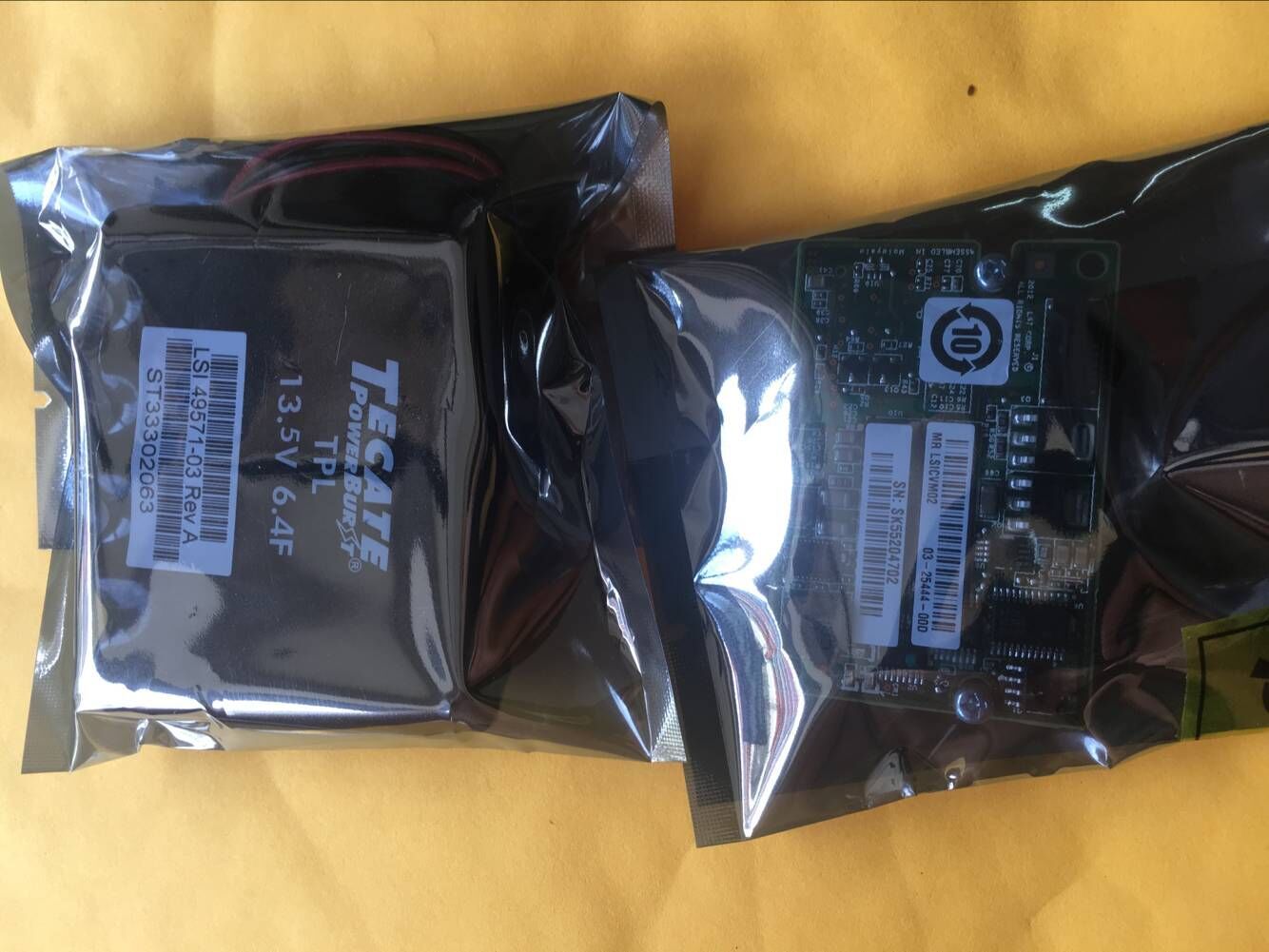 LSI LSI00418 LSI CVM02 1GB CacheVault Accessory Kit for MegaRAID SAS ...