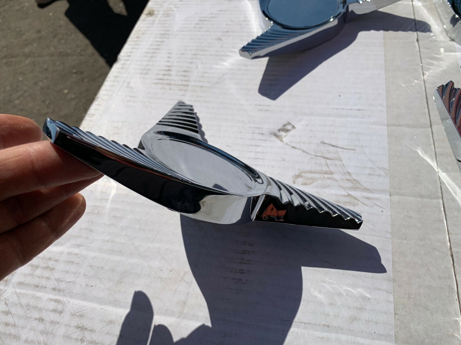 BOLT ON CHROME SPINNER WIRE WHEELS RIMS THREE PRONG CENTER CAPS | eBay UK