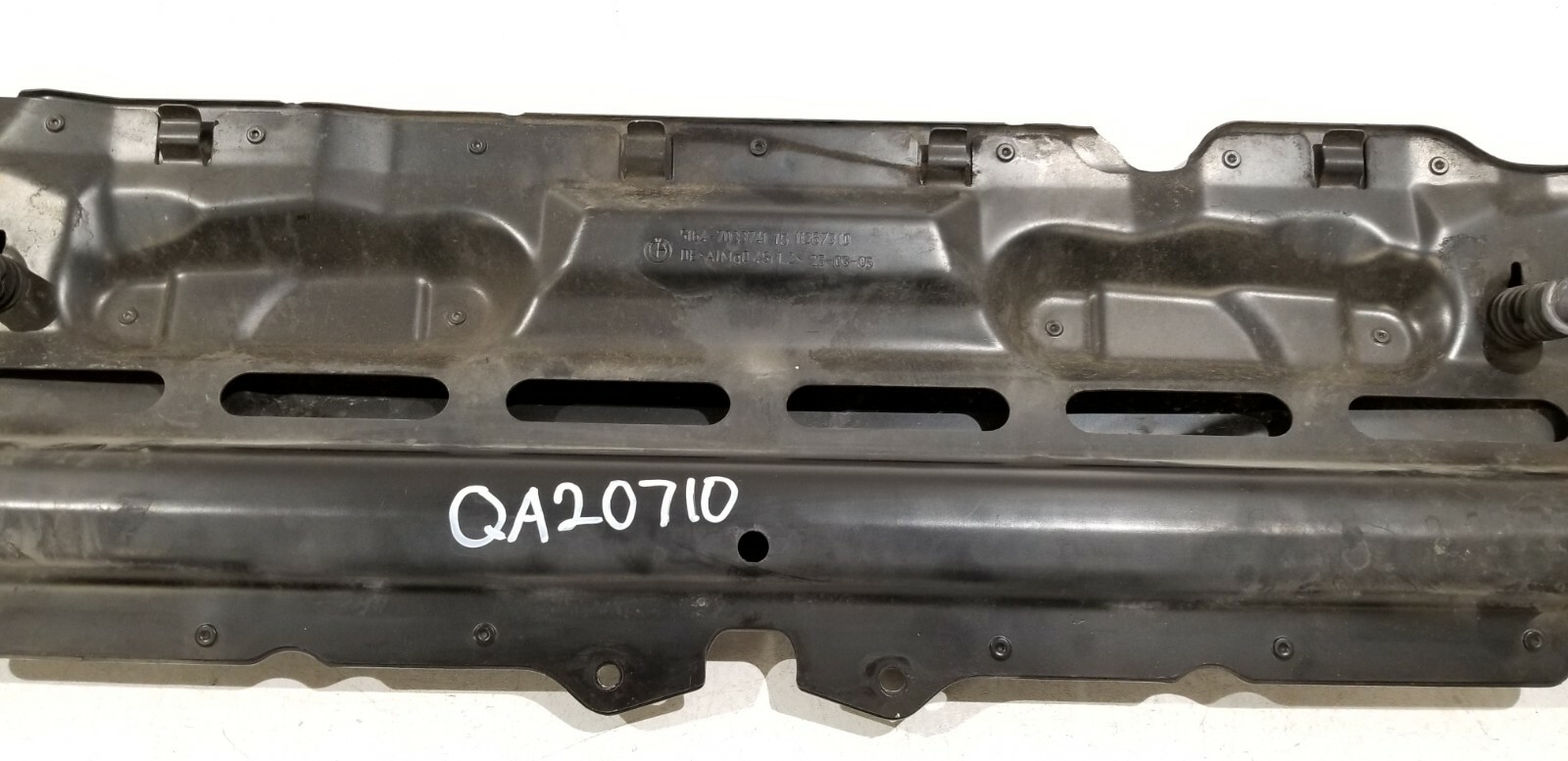 QA20710 2004-2010 BMW 530I FRONT UPPER RADIATOR SUPPORT PANEL ...