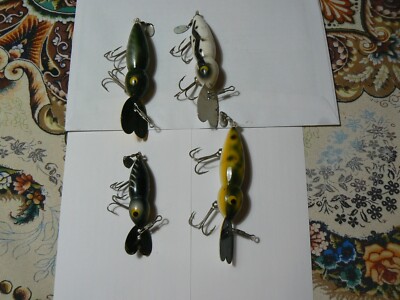 4 Vintage Hellbender Fishing Lures: 3 x 4" and 3": Black, White, Green ...
