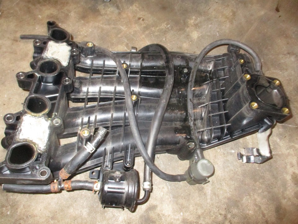 Johnson Suzuki DF70 70hp outboard intake manifold (5032896) | eBay