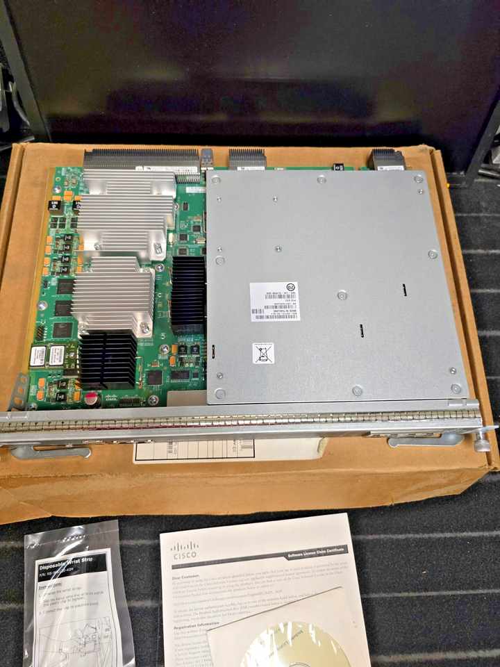 Cisco WS-X45-SUP8-E Catalyst 10/100/1000 MGT Supervisor Engine Module ...