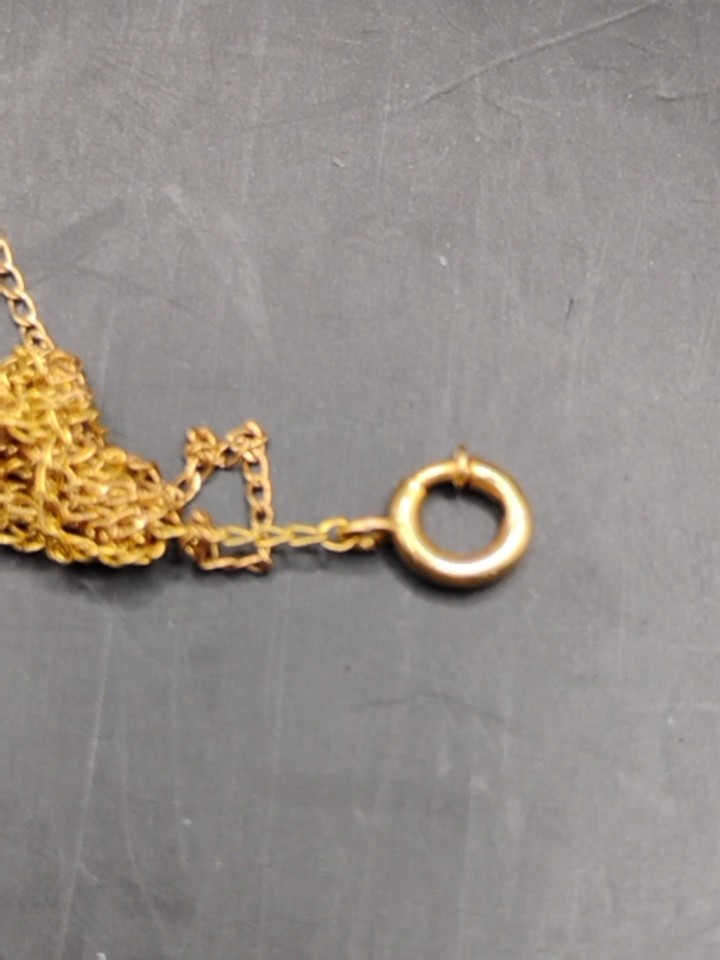 10K Gold Saint Mary Pendant & 2 Tangled Broken Chains Scrap Repair 4.0 ...