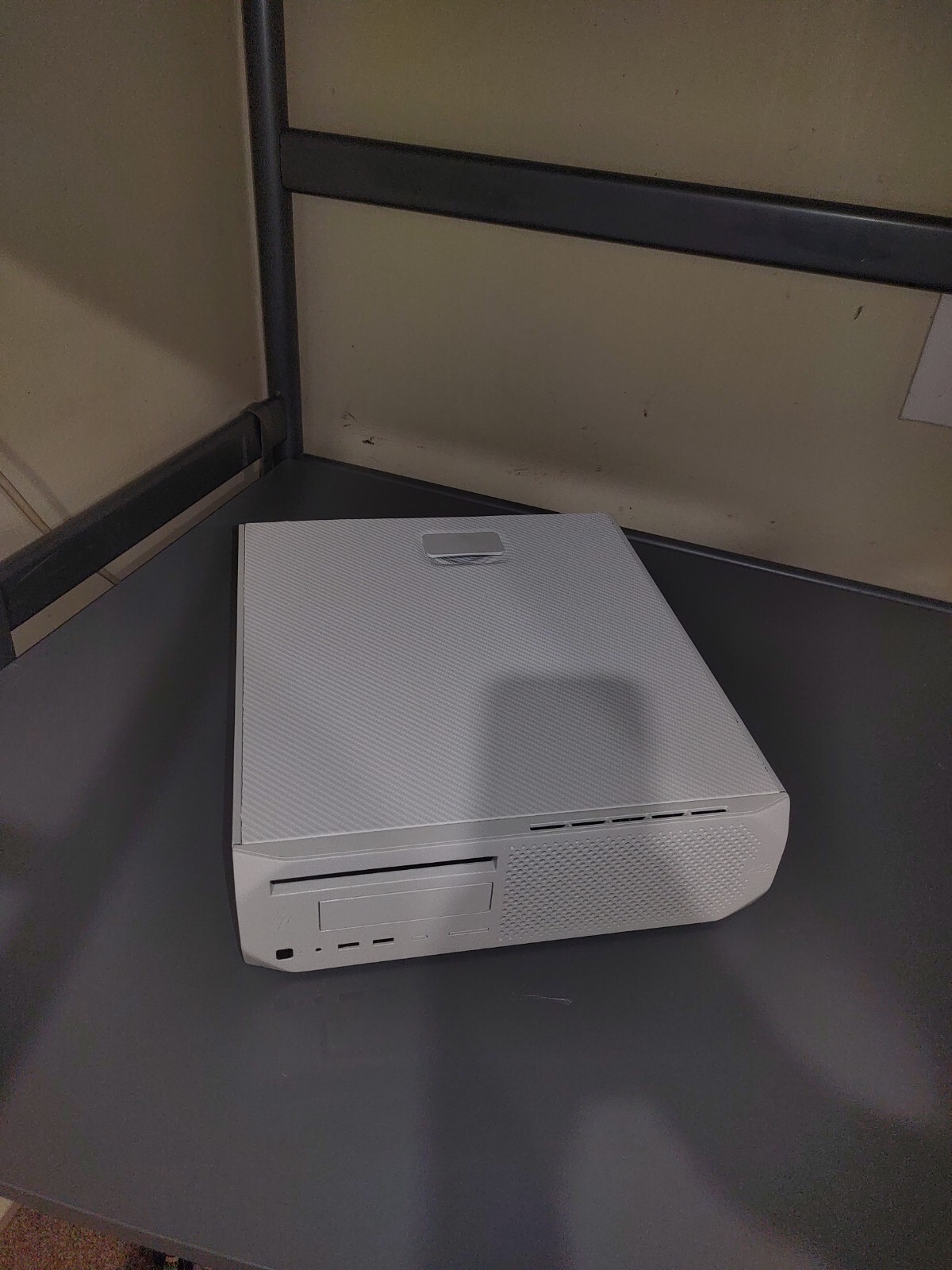 HP Z2 SFF G4 White Intel Core i5-9400F 16GB-RAM 500GB-SSD GTX 1650 ...