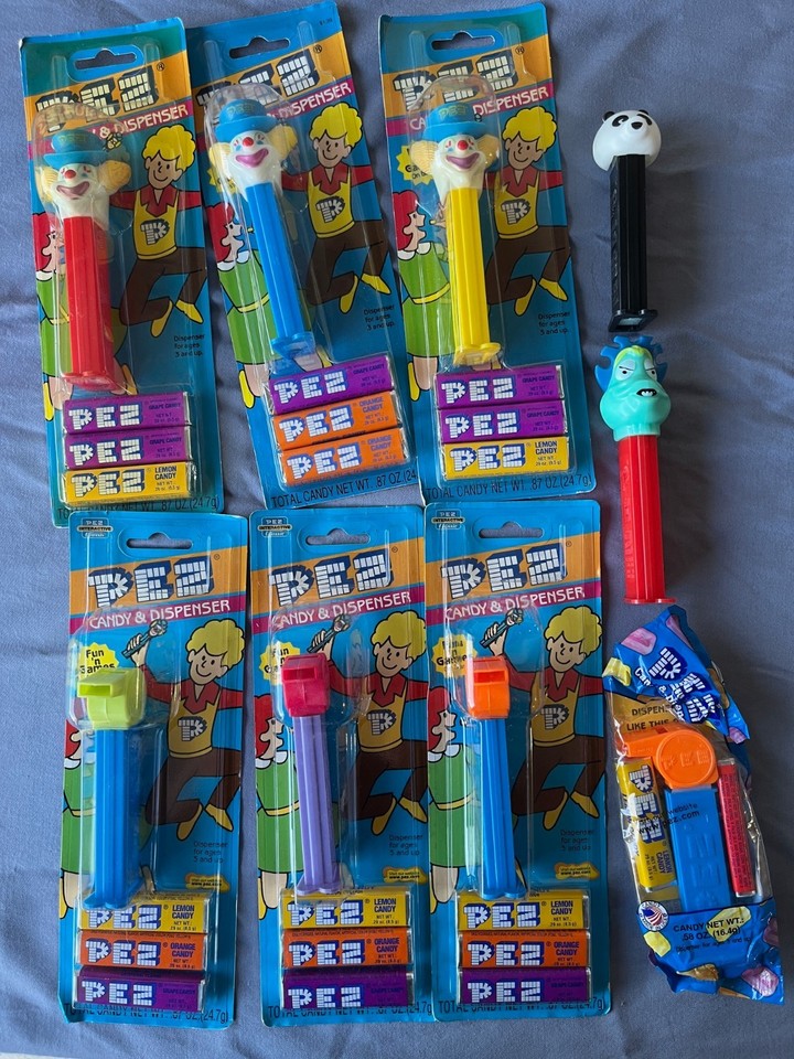 Lot of 44 Rare PEZ: PEZ Pets with gum, Magic PEZ Dispenser, PEZ Pen ...