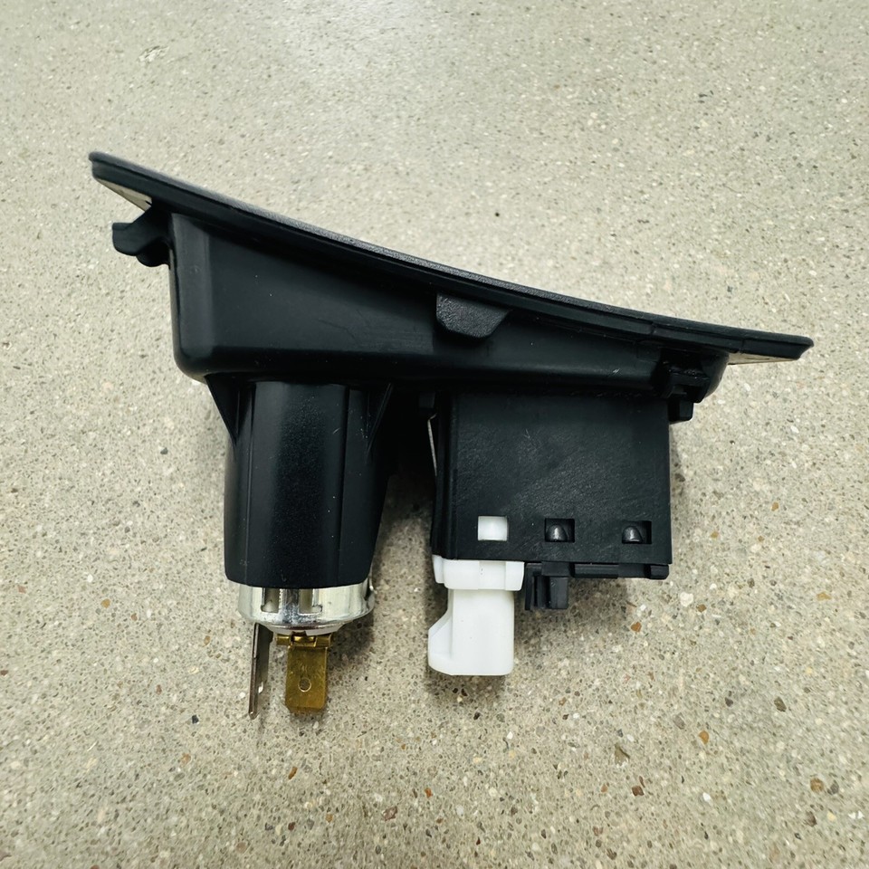 2008-2013 BMW 128i 328i Front AUX AUX-IN USB Audio Socket Port Plug ...