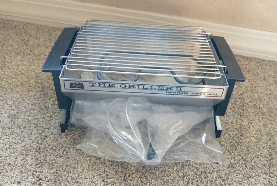 REGAL WARE Vintage 'The Griller' Smokeless Indoor Electric Mini Grill ...