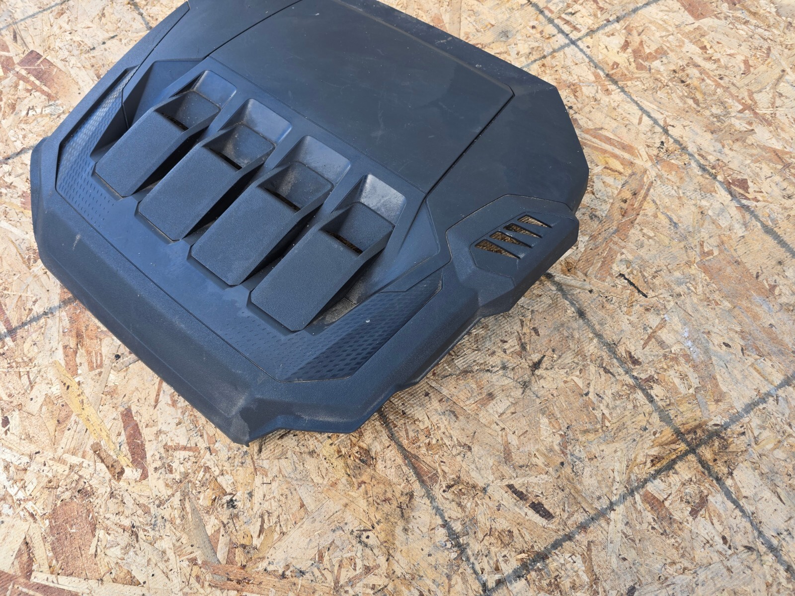 ENGINE APPEARANCE COVER ASSEMBLY OEM 7K 20-23 AUDI A3 Q3 | eBay Australia