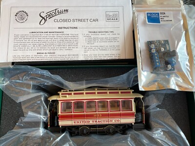 Bachmann On30 United Traction Street Car #25128, w/DC Controller. | eBay