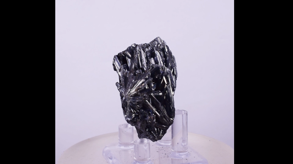 4.7cms STIBNITE CRYSTAL PERU MINERAL SPECIMEN COLLECTOR MB187 | eBay