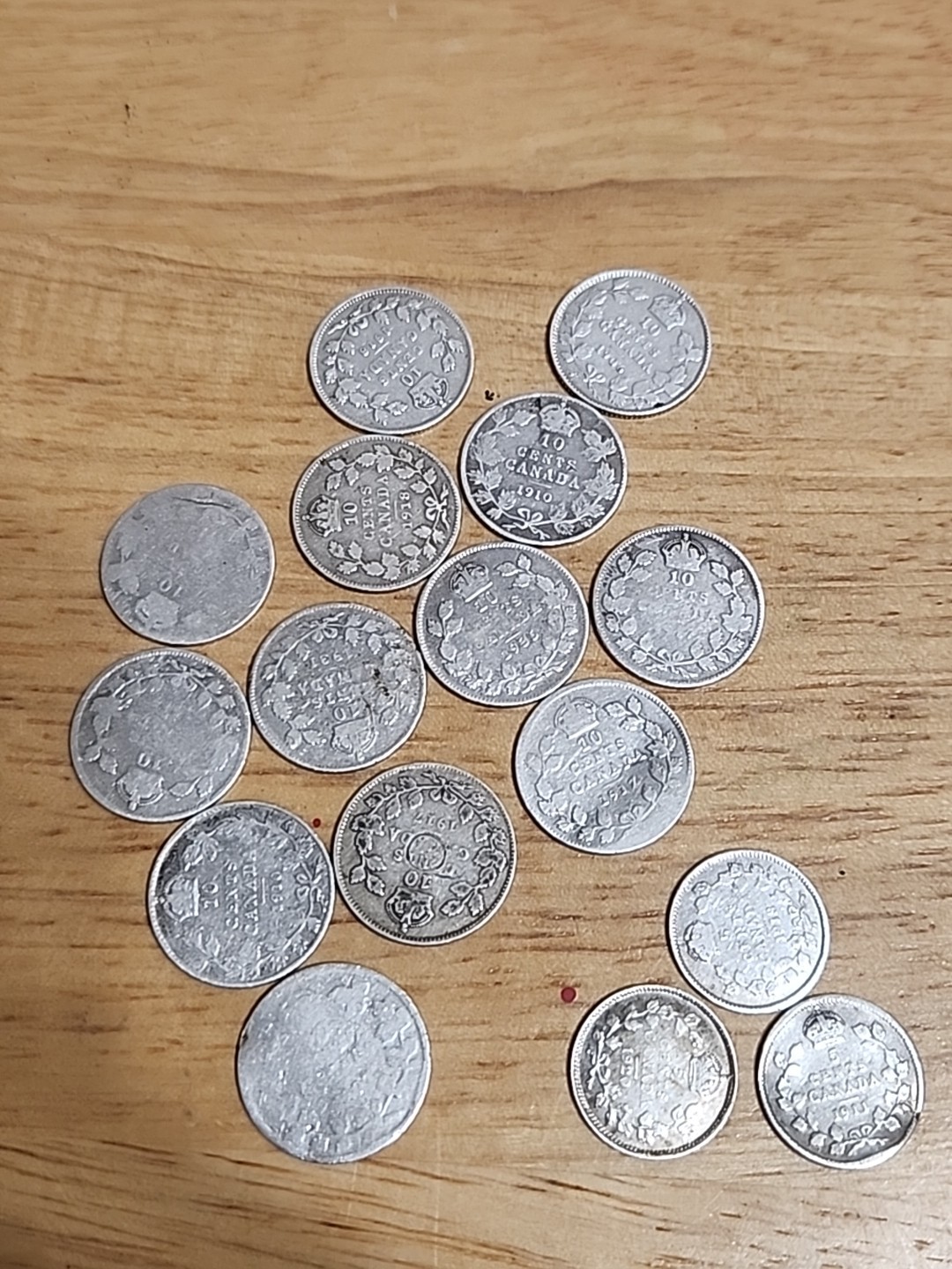 Canadian 92.5% Silver Coin Lot. (13) Dimes And (3) Nickels | eBay