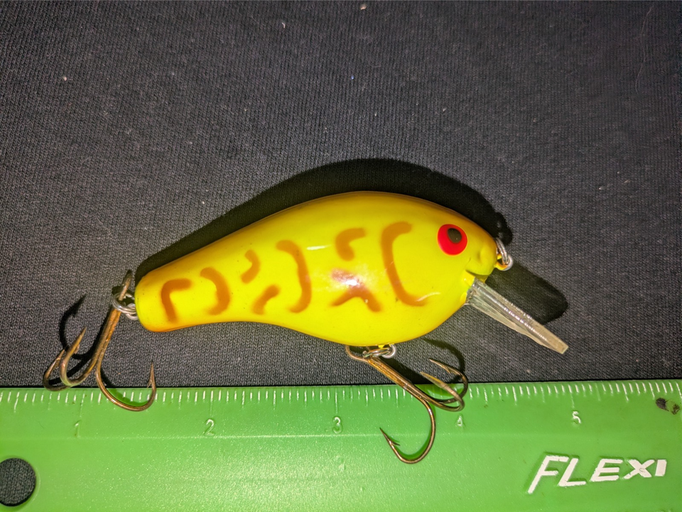 Unmarked Plastic Square Lip Crankbait Lure | eBay