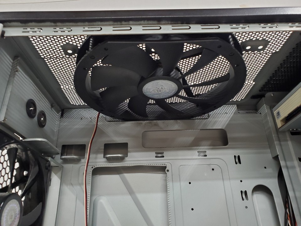 Cooler Master HAF 932 Advanced High Air Flow Full Tower PC Case (Red ...