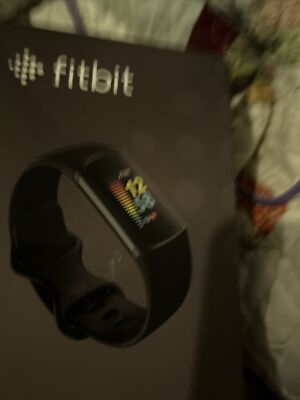 Fitbit Charge 5 FB421 Health & Fitness Smartwatch Activity Tracker ...