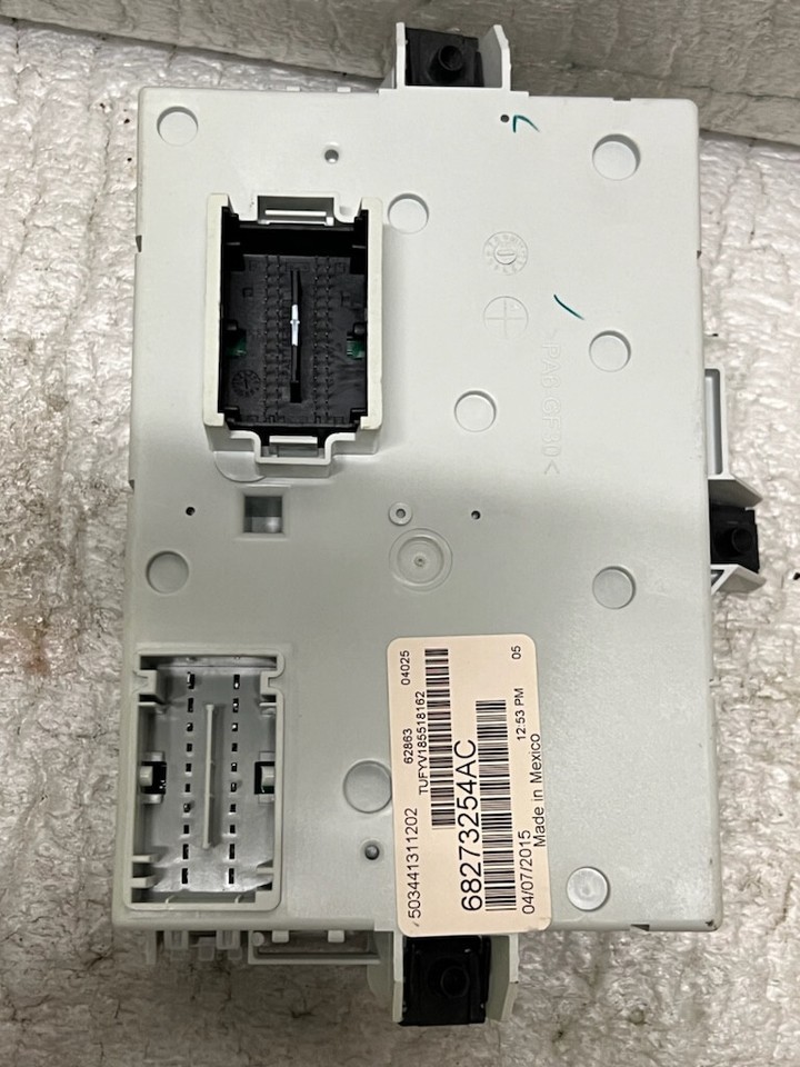 2016 Chrysler 200 Body Control Module / BCM W HID Light Option ...