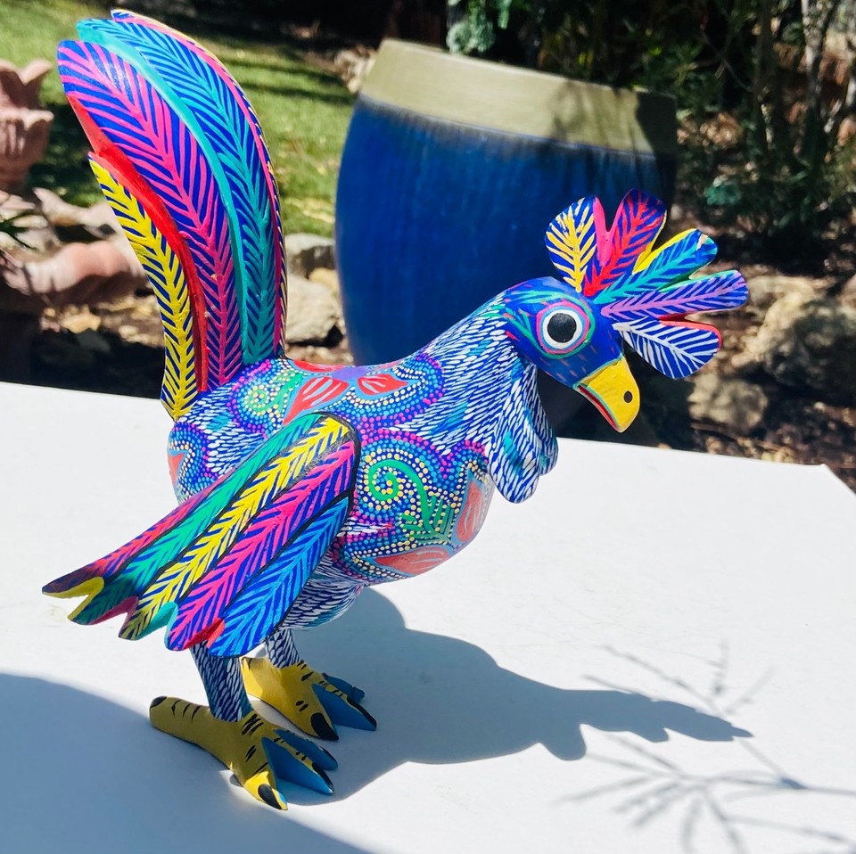 ALEBRIJE, A LARGE HAND CARVED AND PAINTED CHICKEN PEPE SANTIAGO | eBay