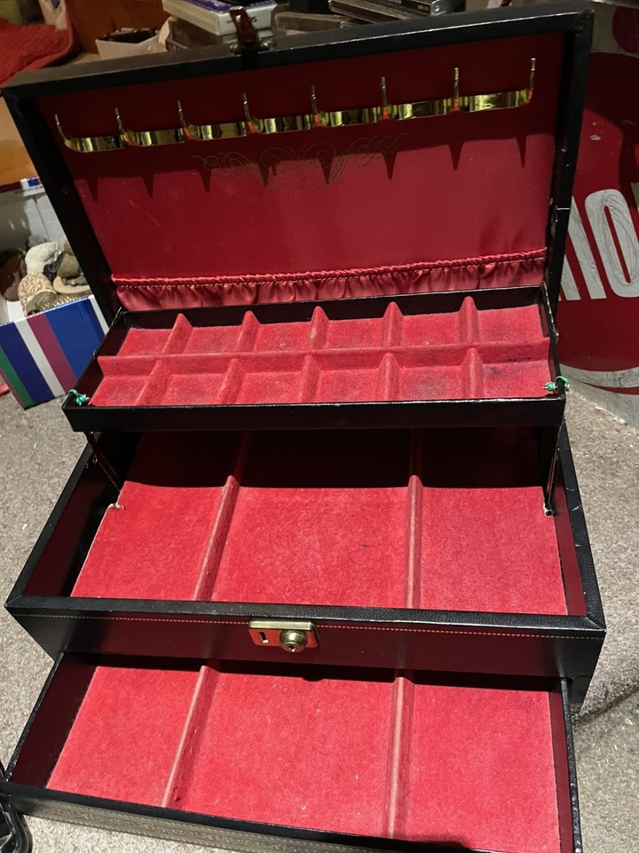 Vintage Mele Jewellery Box Larg Storage Leatherette Black Gold Red USA ...