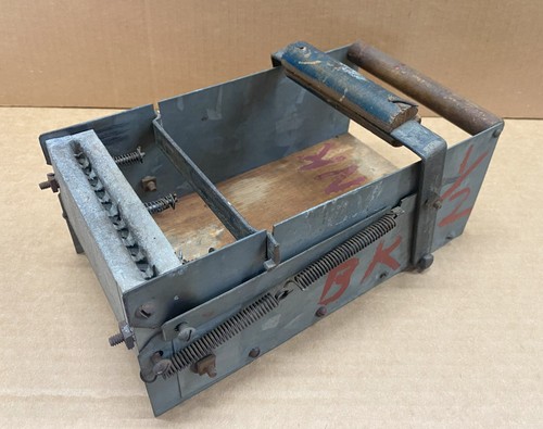 Antique Sinker Mold ~ Handmade Spring Loaded Hand Operated 1/2 Oz ...