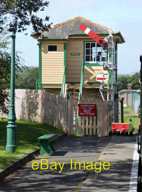Photo 6x4 Swanage Railway - signal box at Harman's Cross On this ...