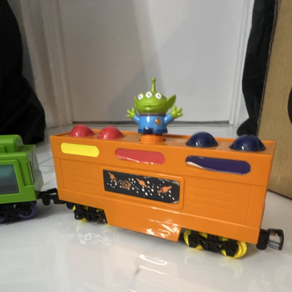 Disney Toy Story Train Cars Buzz Lightyear & Alien Figures | eBay