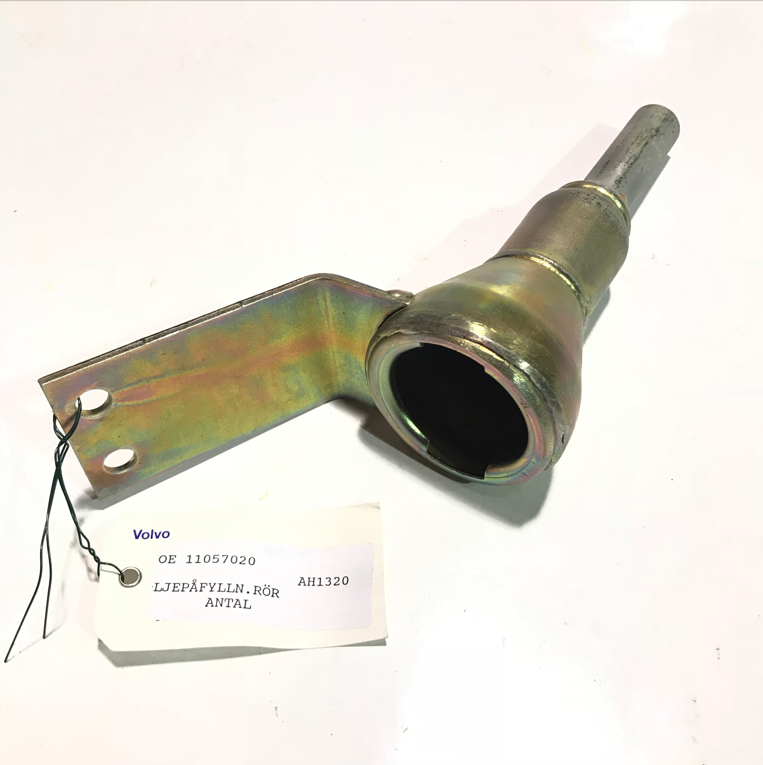 Volvo 11057020 OEM Oil Filler Pipe A30 A30C A35 A35C A40 for sale ...