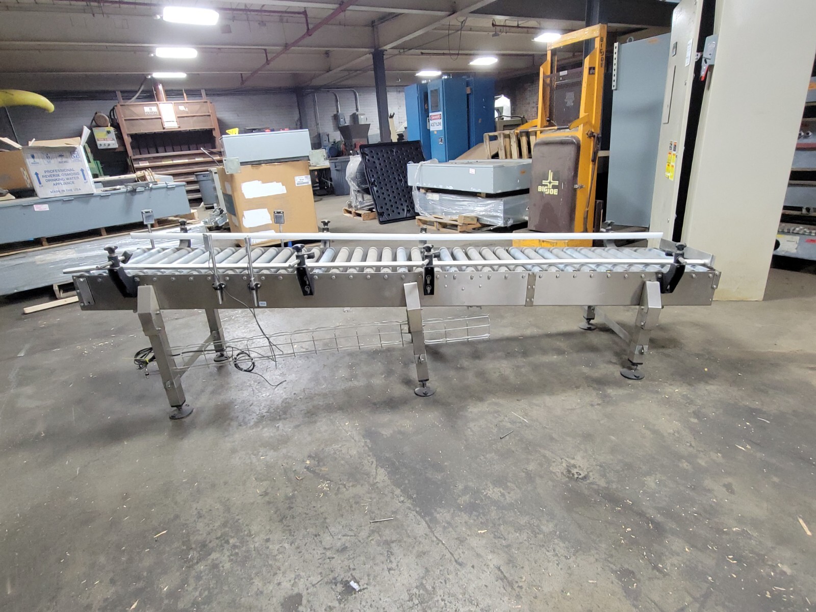 Conveyor Rolling Ramp Gravity Angled 28" - 18" H 19" Rollers 9ft Long ...