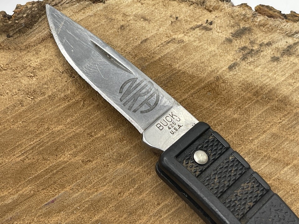 Pair of 2004 Buck 425 NRA Edition single blade folders--773.24 | eBay
