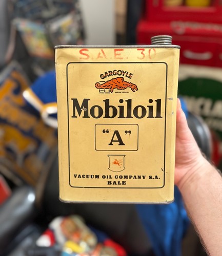 RARE Mobiloil Gargoyle Pegasus Transition Era “A” Motor Oil Can Half ...